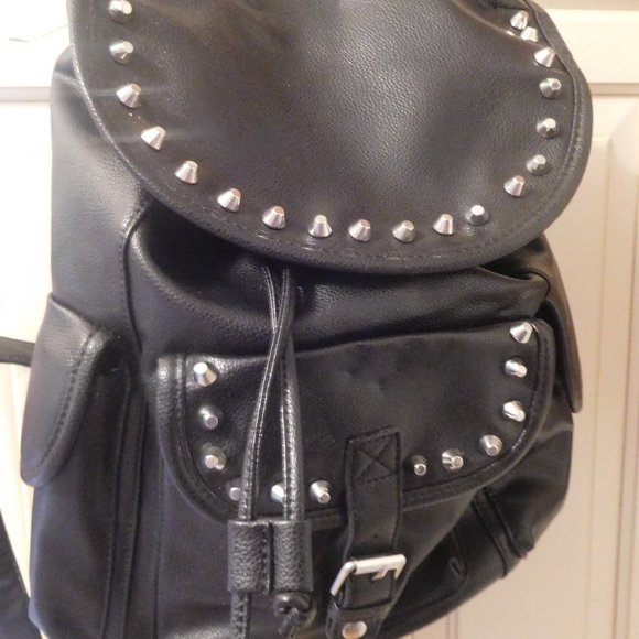 Stone Mountain Accessories | Bags | Stone Mountain Backpack Bag | Poshmark